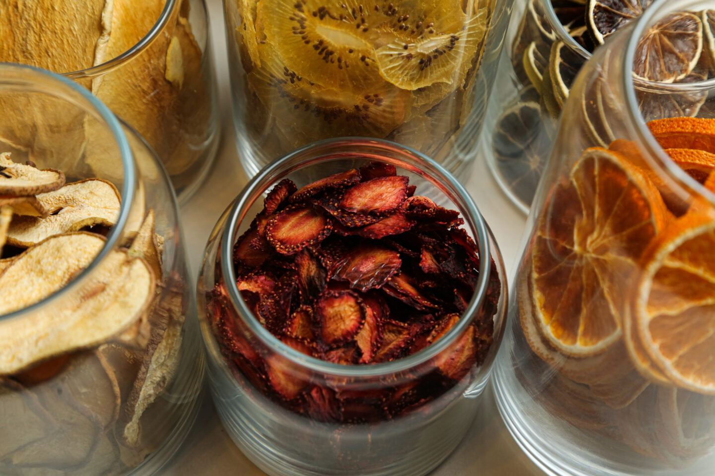 Elevate Your drinks with Dried Cocktail Garnishes: The Ultimate Guide ...